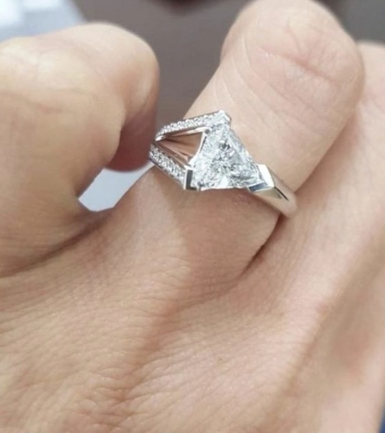 Custom Modern Engagement Rings | Custom Jewellery Sydney